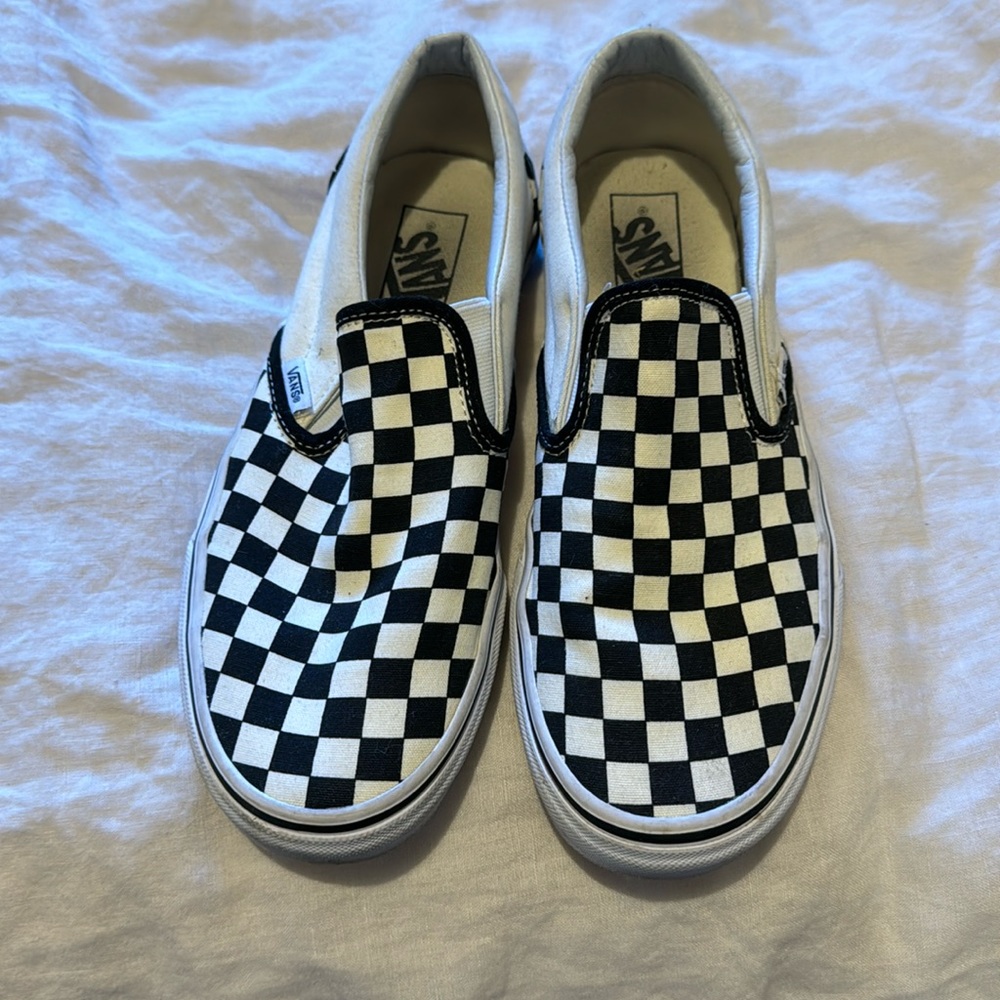 Black & White Checkered Shoes - Gem